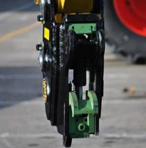 EQUIPMENTLAND - Construction & Agriculture Attachments Geith Couplers ...